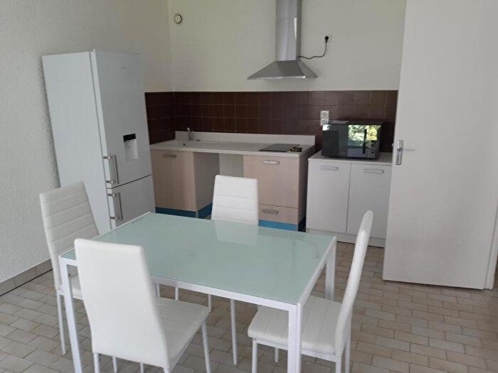 Appartement à louer - Grenoble, Berriat - 2 pièces - 1 chambre