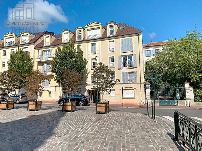 Appartement à vendre - Clamart, Centre-ville - 2 pièces - 1 chambre