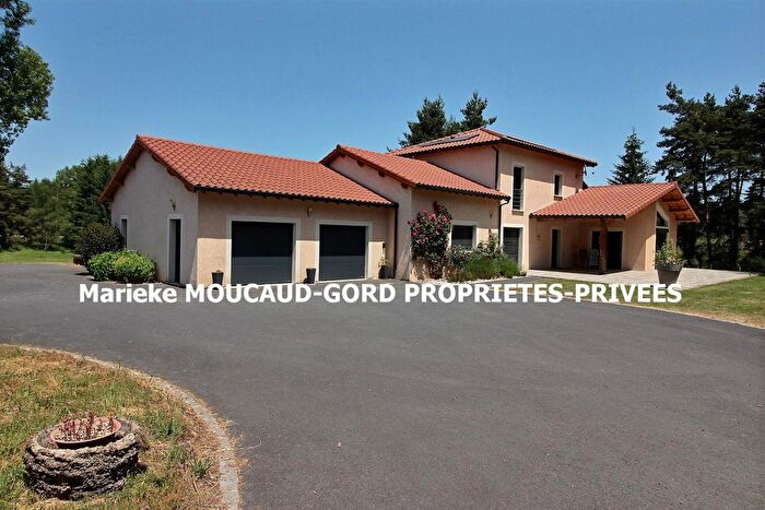 Craponne-sur-Arzon - Maison 8 pièces à vendre
