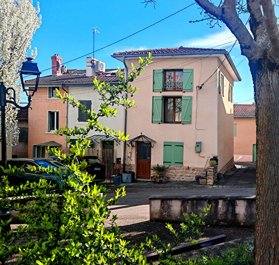 Saint-Symphorien-dOzon - Maison 5 pièces à vendre