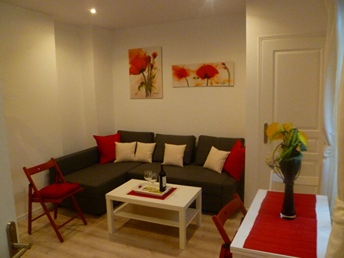 Paris 19ème, Jourdain, Pyrénées : Appartement 2 pièces à louer