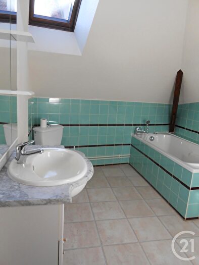 Appartement à louer - Montluçon, Centre-ville, Les Forges - 2 pièces - 1 chambre