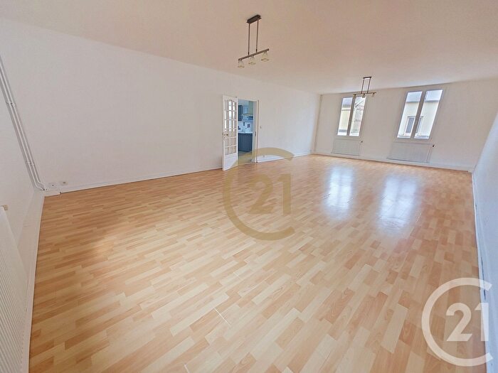 Appartement 5 pièces à Malaunay, à louer