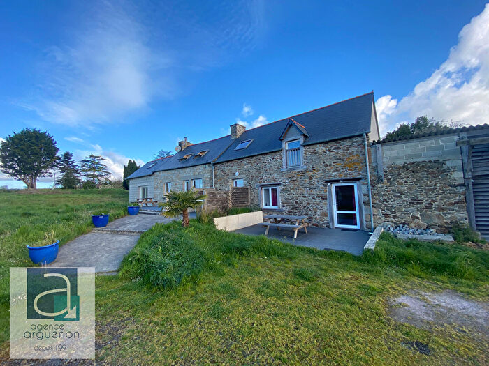 Maison à vendre - Plédéliac - 6 pièces - 3 chambres