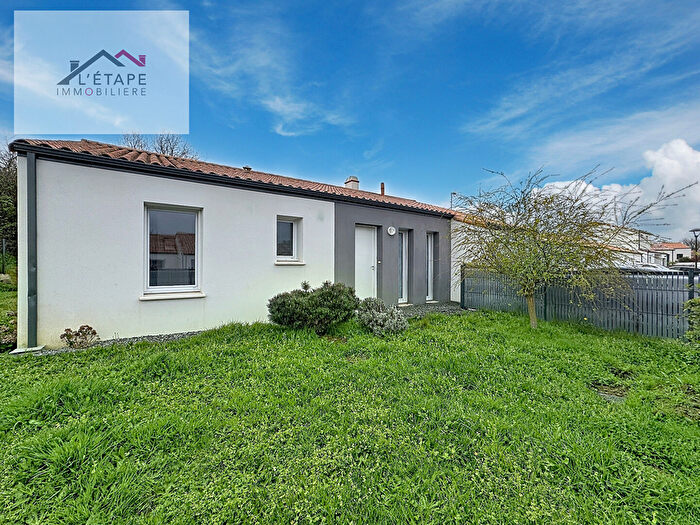 Maison à vendre - Beaulieu-sous-la-Roche - 4 pièces - 3 chambres