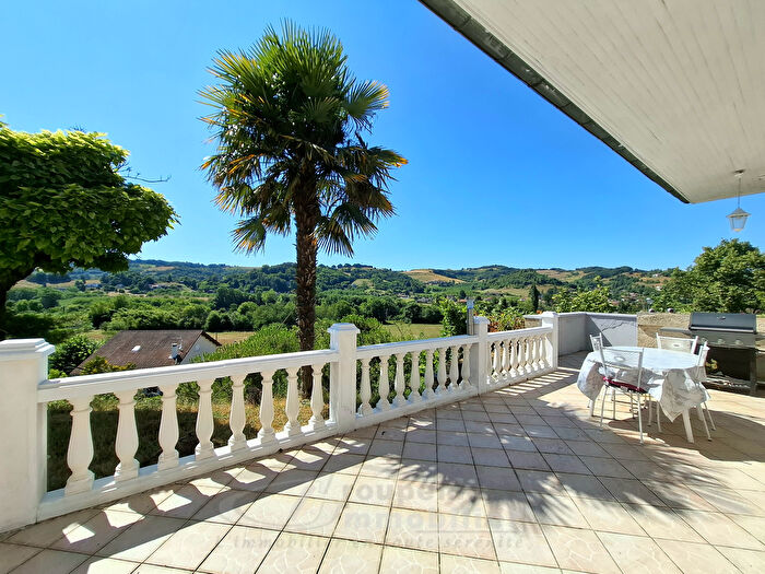 Maison à vendre - Saint-Vérand - 4 pièces - 2 chambres