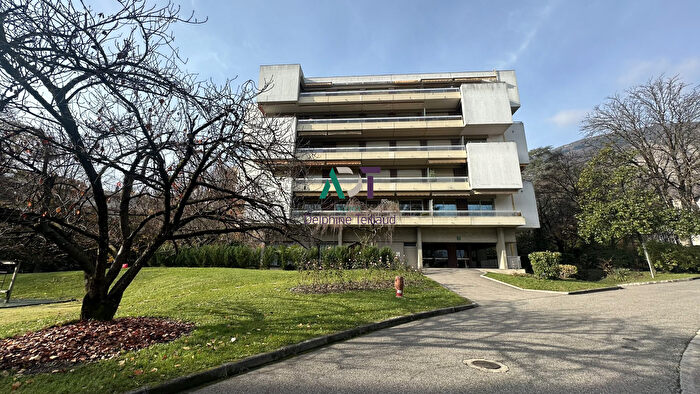 Appartement à vendre - Meylan, Ayguinards, Plaine Fleurie - 3 pièces - 2 chambres