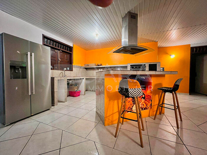 Maison à vendre - Matoury - 4 pièces - 3 chambres