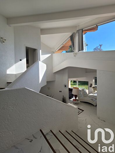 Maison à vendre - Mazerolles - 9 pièces - 6 chambres