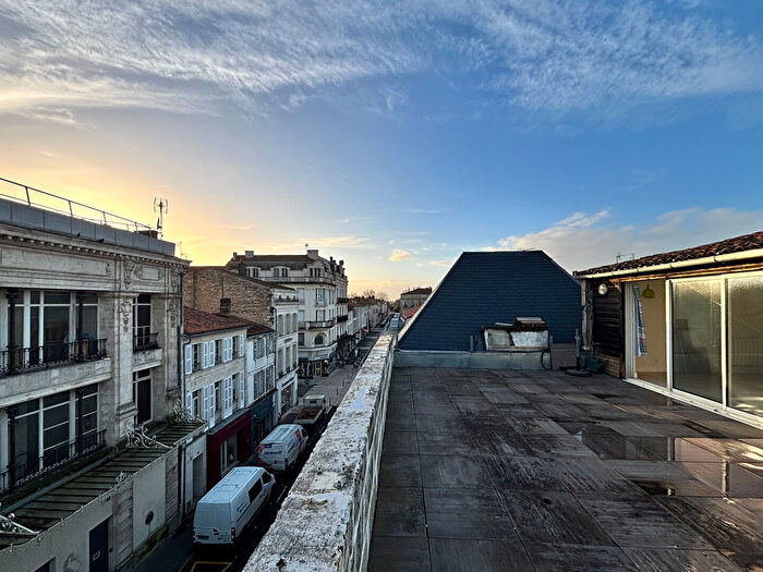 Appartement à vendre - Rochefort, Centre-ville - 5 pièces - 2 chambres