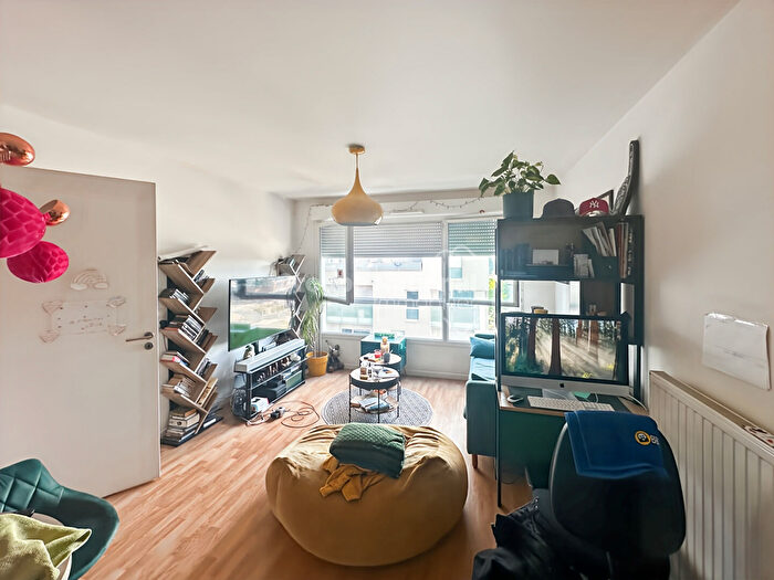 Évry, Centre-ville - Appartement 2 pièces à vendre