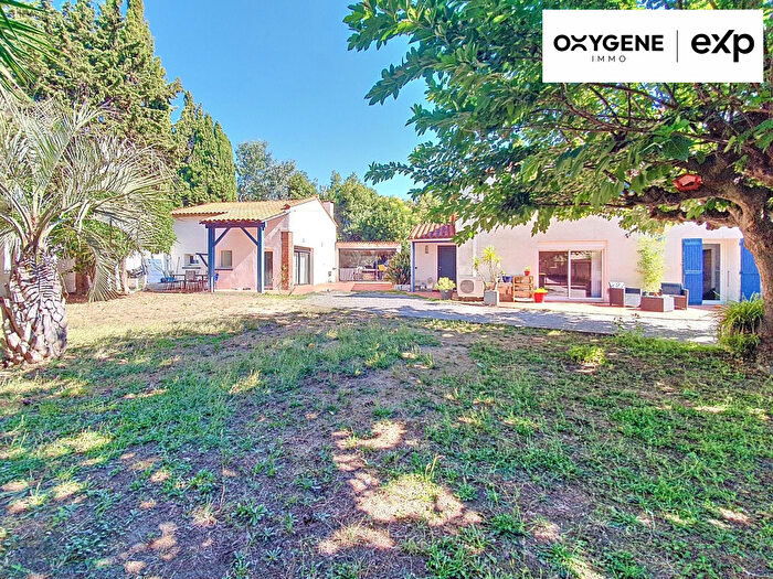 Maison à vendre - Perpignan, Bas Vernet, Clodion - 7 pièces - 5 chambres