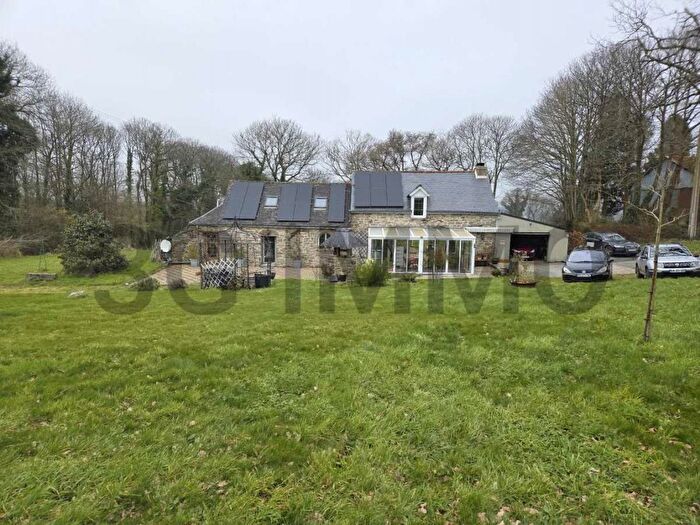 Maison à vendre - Gourin - 5 pièces - 3 chambres