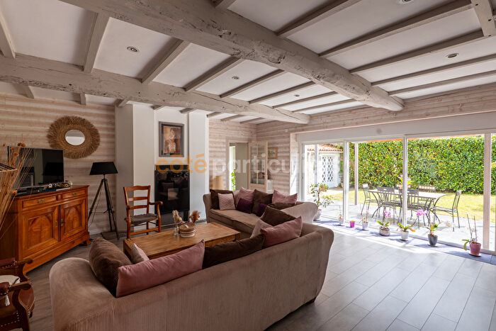 Chantonnay : Maison 8 pièces à vendre