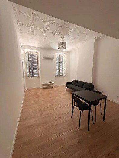 Appartement 2 pièces à Marseille 6ème arrondissement, à louer