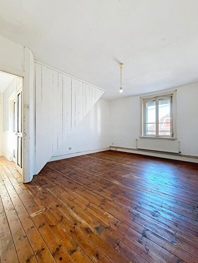 Maison à vendre - Calonne-Ricouart - 9 pièces - 3 chambres