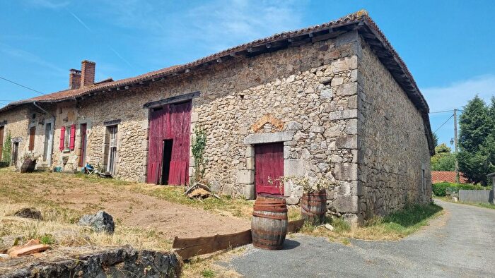Maison 2 pièces à vendre à Étouars