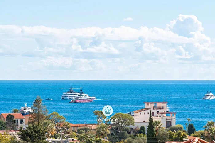 Appartement à vendre - Beaulieu-sur-Mer - 3 pièces - 2 chambres
