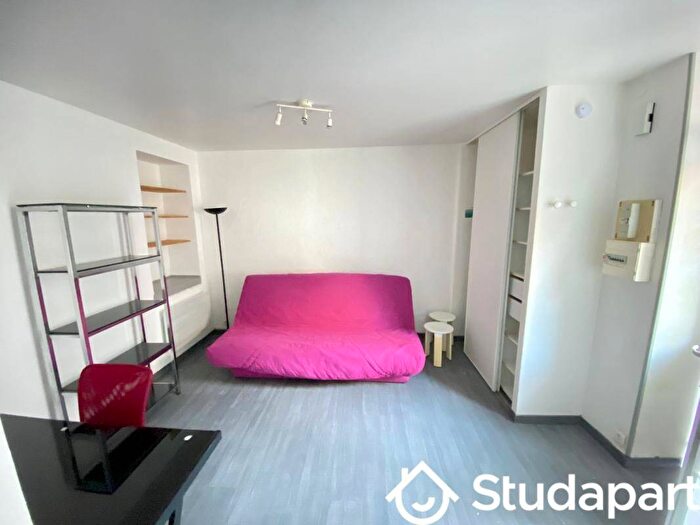 Appartement à louer - Dufau-Tourasse, Pau - 1 pièce