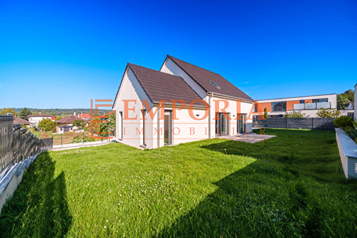 Maison à vendre - Zillisheim - 6 pièces - 4 chambres