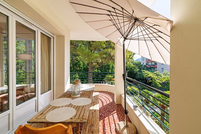 Appartement 3 pièces à vendre à Nice, Rimiez