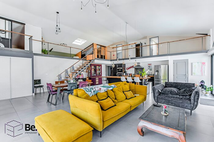 Maison à vendre - Labastide-Saint-Sernin - 6 pièces - 5 chambres