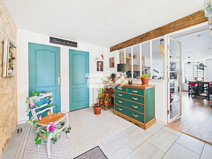 Maison à vendre - Serval - 7 pièces - 4 chambres