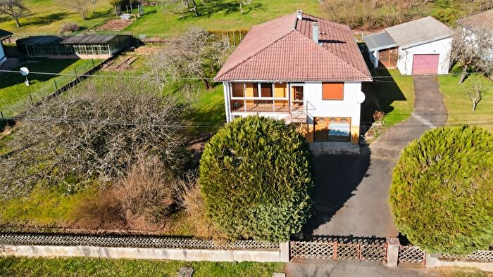 Maison à vendre - Évette-Salbert - 6 pièces - 4 chambres