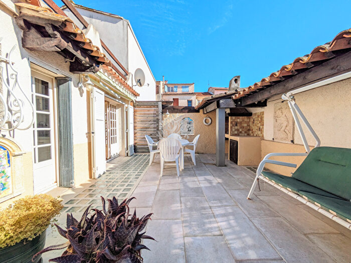 Maison à vendre - Sanary-sur-Mer, Centre-ville, Port - 5 pièces - 4 chambres