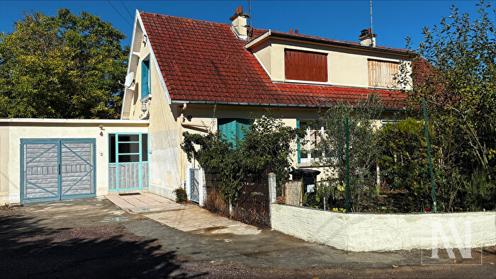 Romilly-sur-Seine, Le Trou-du-Chêne - Maison 4 pièces à vendre