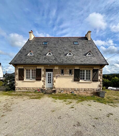 Maison à vendre - Châteaulin - 8 pièces - 5 chambres