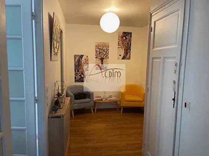 Appartement à vendre - Melun, Rive de Seine, Sud - 2 pièces - 1 chambre