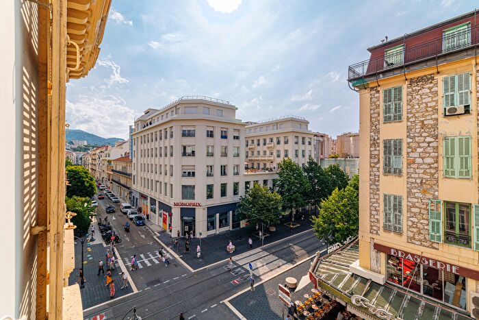 Nice, Médecin - Appartement 6 pièces à vendre