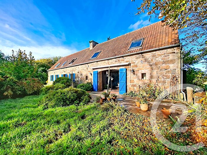 Maison à vendre - Trégastel - 5 pièces - 3 chambres