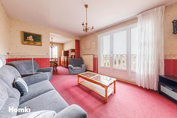 Appartement à vendre - Clermont-Ferrand - 3 pièces - 2 chambres