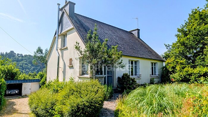 Maison 7 pièces à vendre à Pont-de-Buis-lès-Quimerch