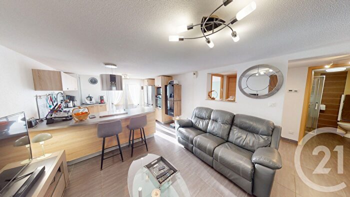 Appartement à vendre - Valdahon - 5 pièces - 2 chambres