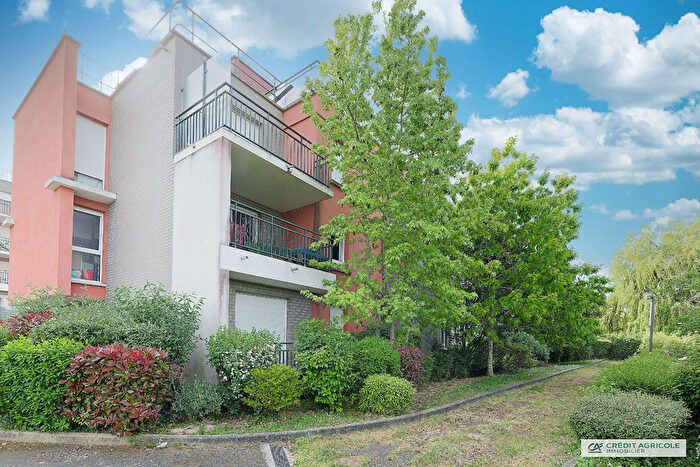 Appartement 2 pièces à Corbeil-Essonnes, Pressoir, Prompt, à vendre