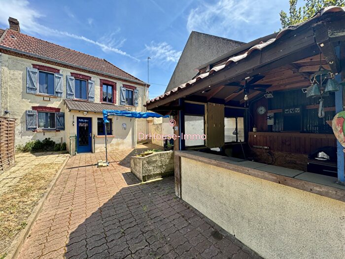 Maison 5 pièces à Auxy, à vendre