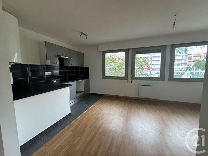 Appartement 2 pièces à louer - Montluçon, Ville Gozet, République, Blanzat