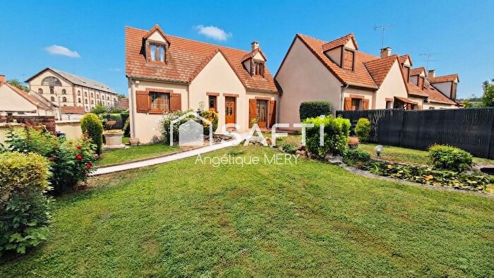 Maison 4 pièces à Sens, Saint-Paul, Moulin à Tan, à vendre