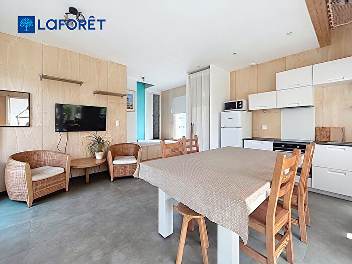 Plouhinec : Maison 4 pièces à vendre