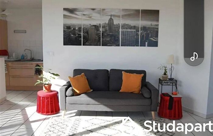 Fives, Lille - Appartement 1 pièce à louer