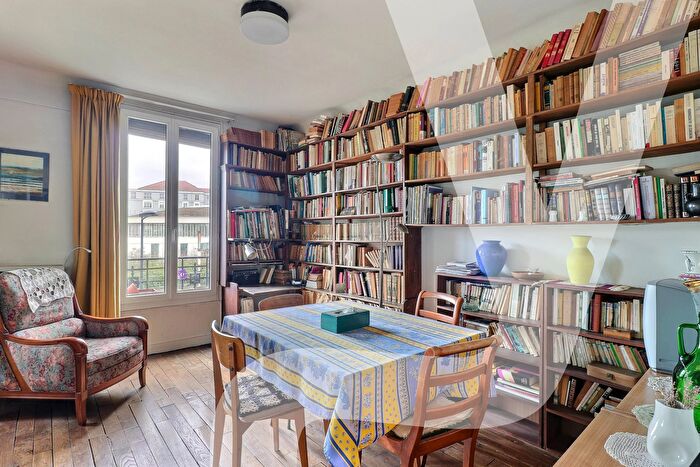 Appartement à vendre - Fontenay-sous-Bois, Proche Bois de Vincennes, Rer A - 3 pièces - 2 chambres