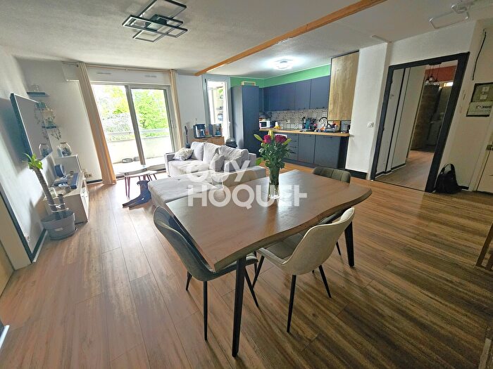 Appartement à vendre - Pau, Le Hameau - 3 pièces - 1 chambre