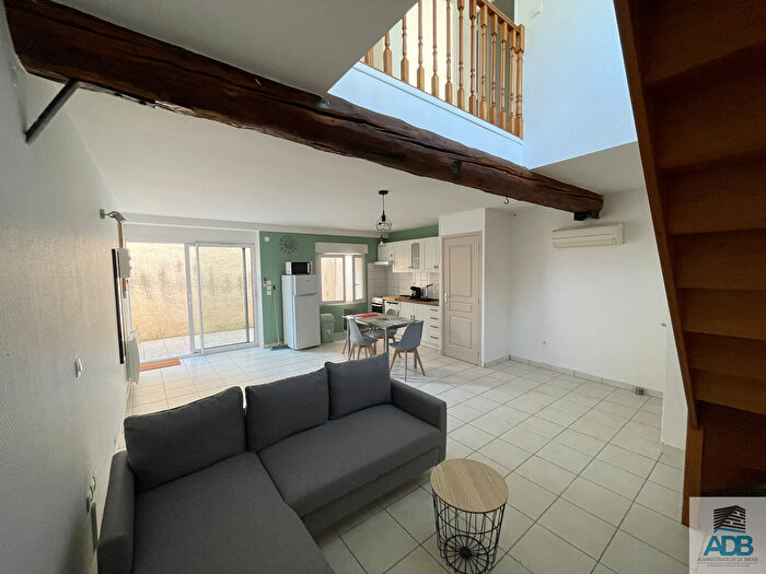 Maison à louer - Renaison - 3 pièces - 2 chambres