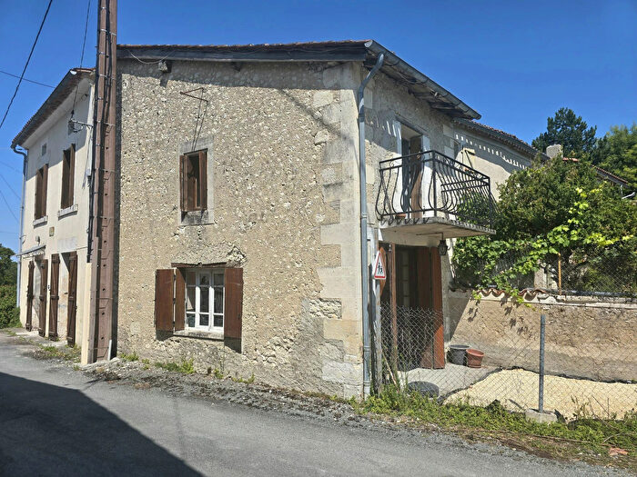 Maison à vendre - Saint-Paul-Lizonne - 4 pièces - 2 chambres
