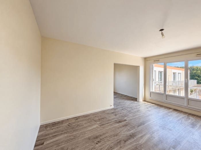 Appartement 4 pièces à Le Buisson, Magny-les-Hameaux, à louer