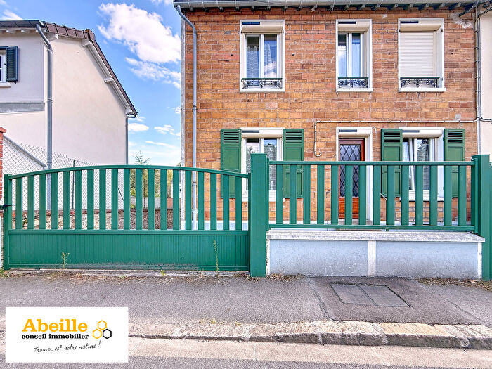 Maison à vendre - Saint-Chéron - 6 pièces - 4 chambres