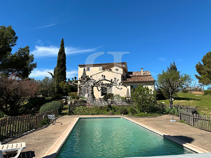 Maison à vendre - Vaison-la-Romaine - 7 pièces - 6 chambres